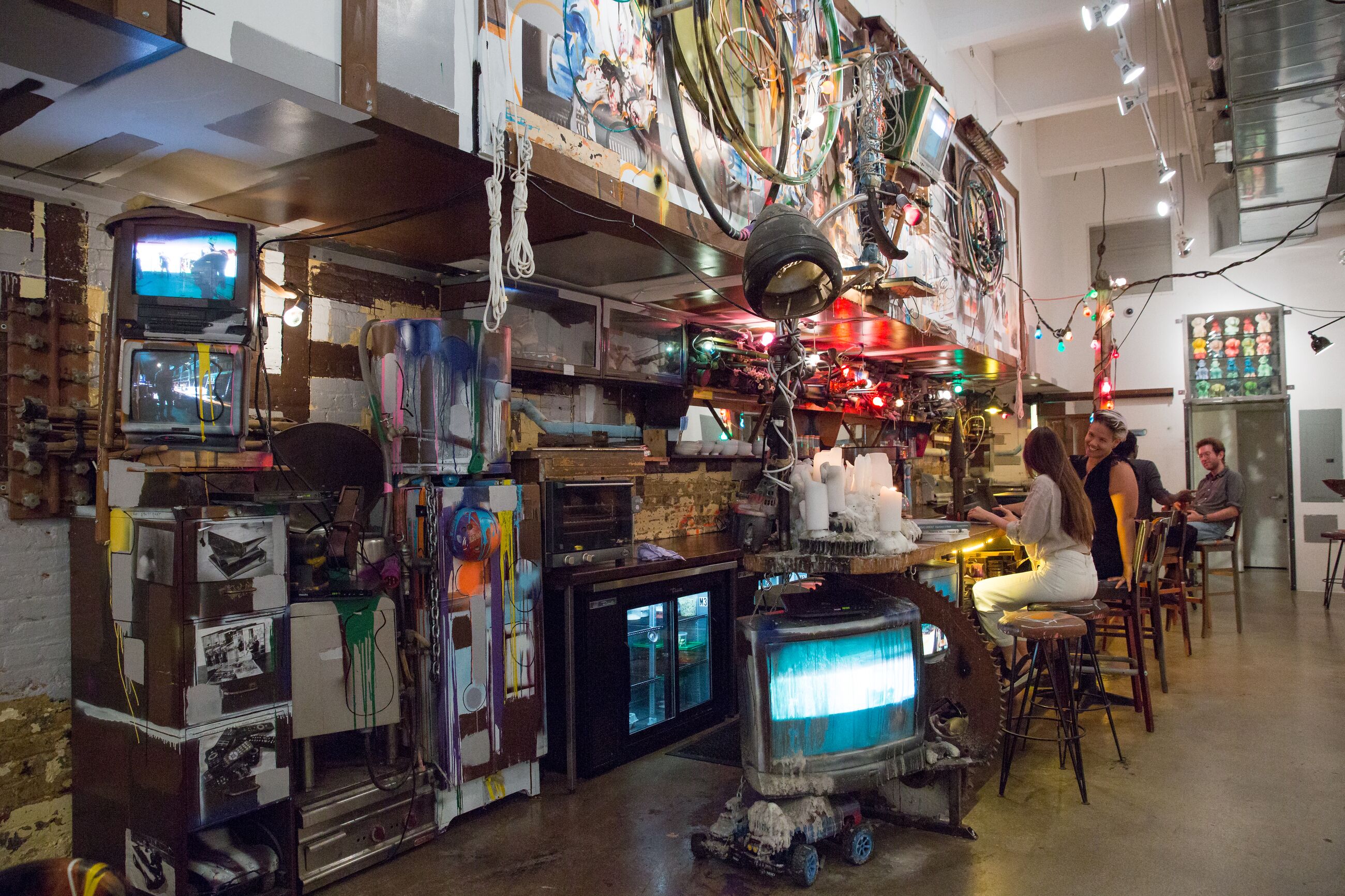 Roth Bar at Hauser & Wirth New York, 22nd Street - Hauser & Wirth